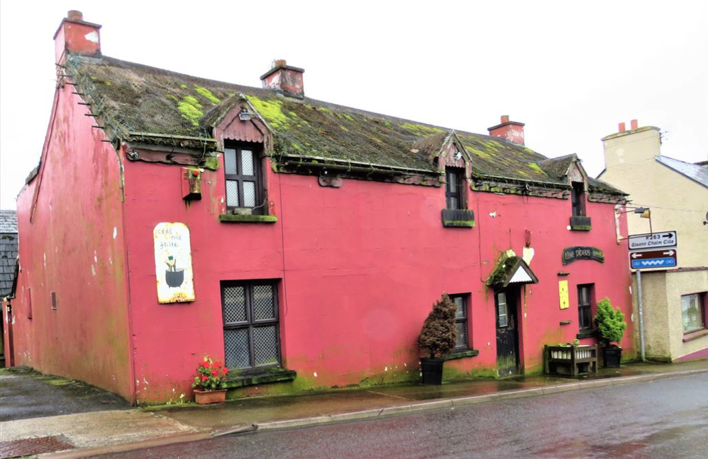 This traditional Irish pub in Donegal could be yours for just €32,500