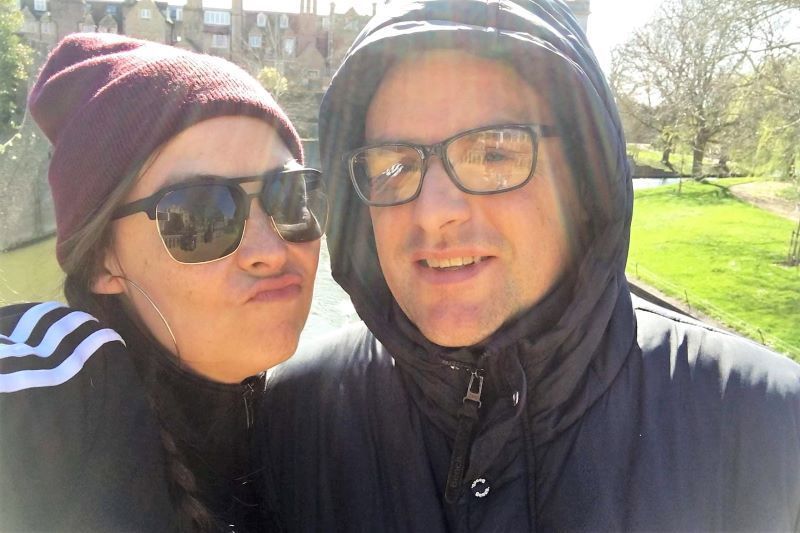 Woman slams HSE for phoning dead husband for COVID contact tracing