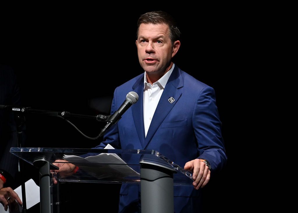 Declan Kelly resigns as Teneo CEO, Paul Keary takes top job