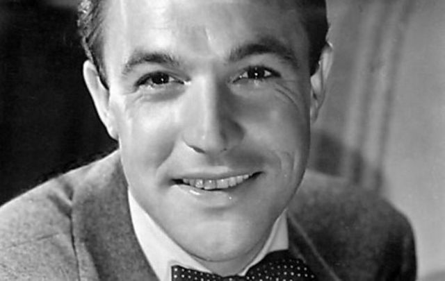 Did Hollywood star Gene Kelly donate to the IRA?