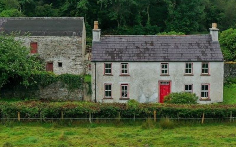 Step back in time inside "Whitehill House" in County Donegal