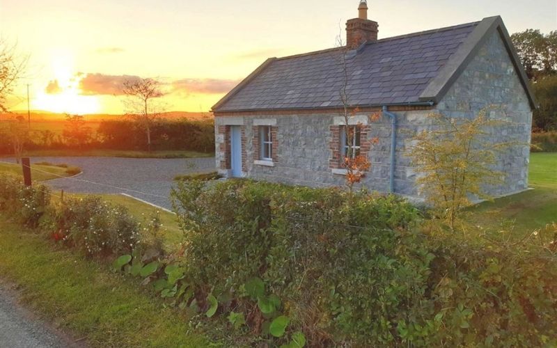 Kildare cottage is the perfect retreat for $168k