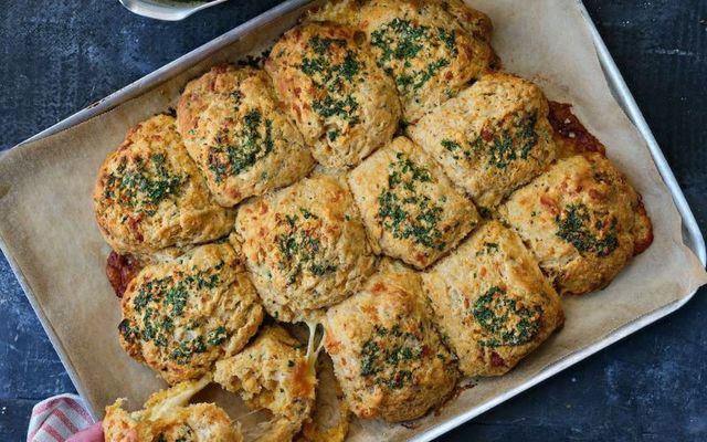 Tear-and-share smoked garlic and cheese scones recipe
