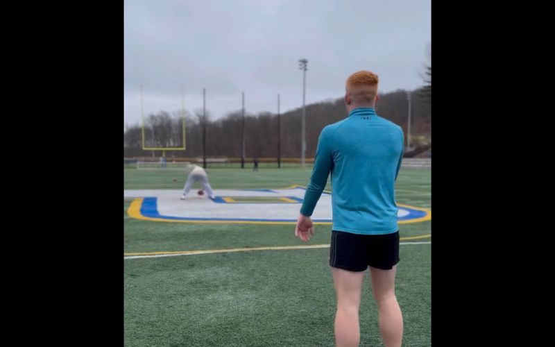 Ross Bolger: Irish GAA player a hit in American football