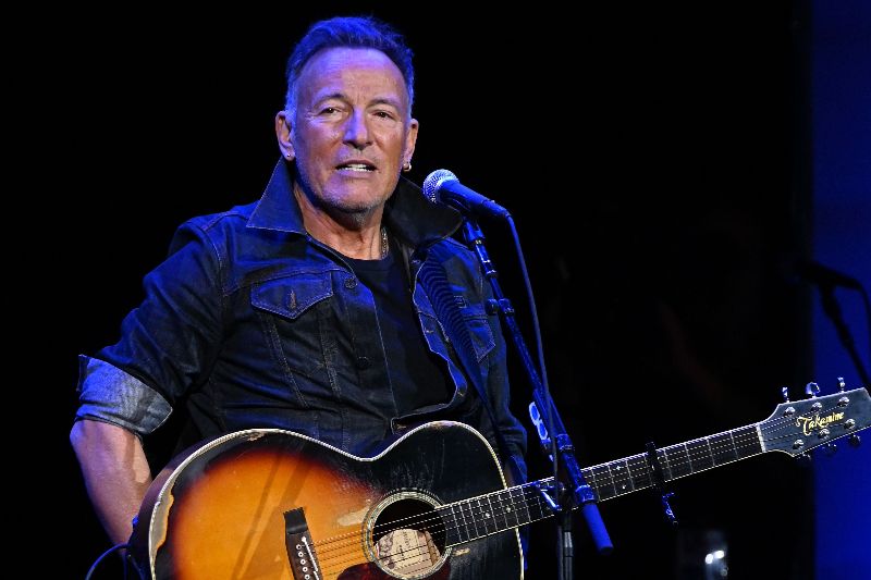Bruce Springsteen shares personal pics of Kildare visit