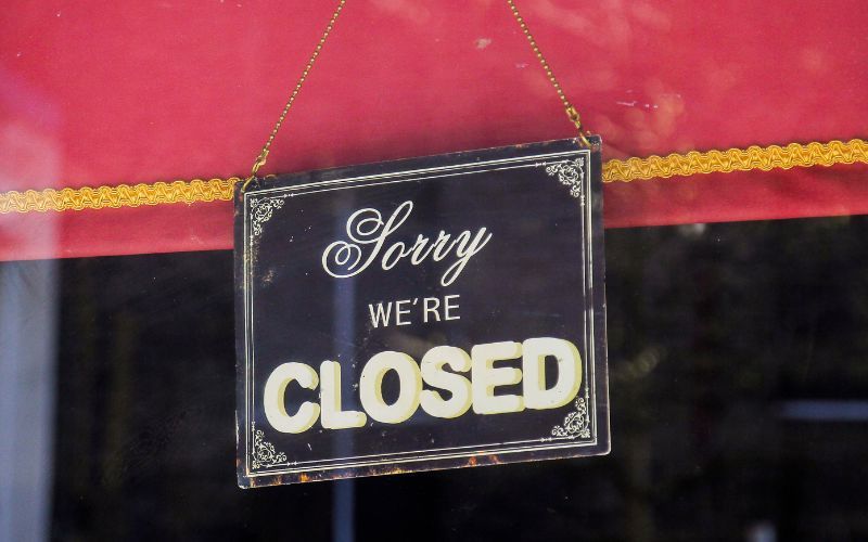 More than 100 pubs closed in Ireland in 2022, research finds