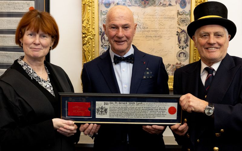 Bernard Lynch: Irish priest receives Freedom of City of London