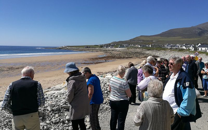 Born-again Irish beach a sensation as world media and tourists flock in ...