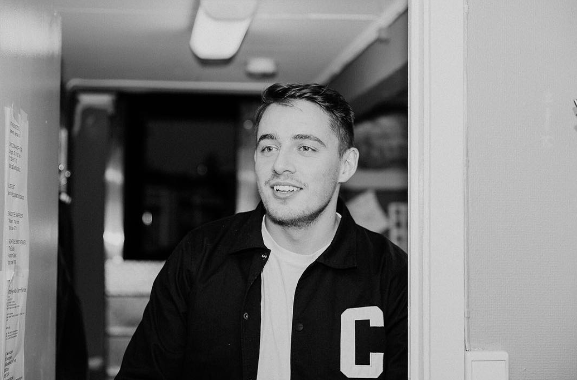 Five things you should know about rising Irish star: singer Dermot ...