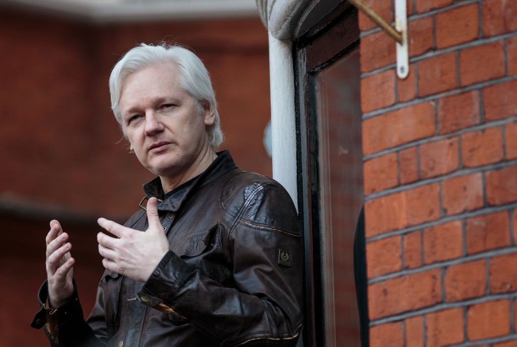 Julian Assange arrest: Clinton supporters no sympathy | IrishCentral.com