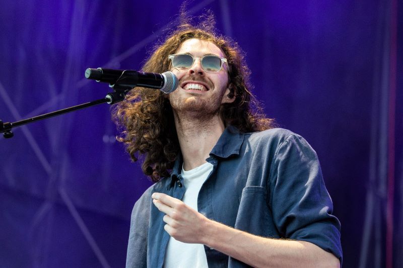 LISTEN: Hozier picks his favorite songs for an epic playlist ...