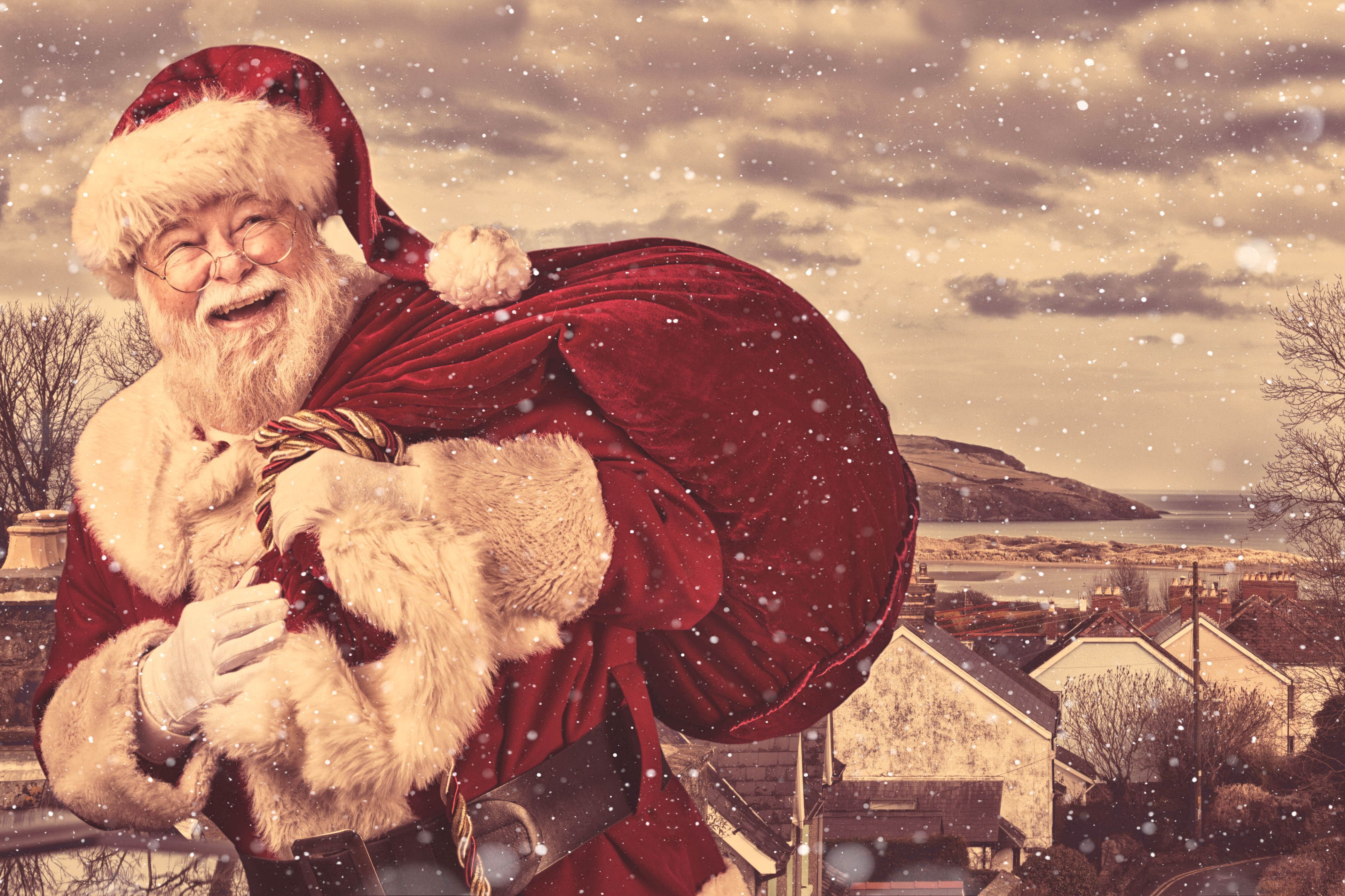 Christmas magic - turning Santa Claus skeptics into believers