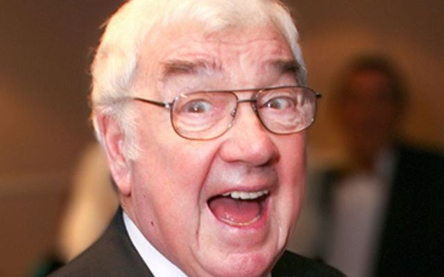 Frank Carson: 20 best jokes from Ireland's funniest man