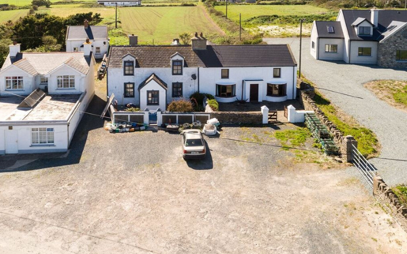 Irish home with the sea on your doorstep is an absolute dream