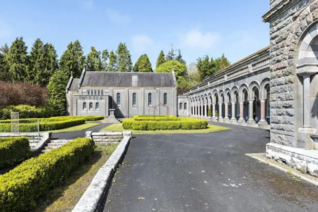 Apply for the job of your dreams in this Irish mansion