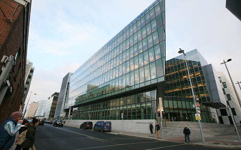 Facebook to expand $230 million data center in County Meath ...