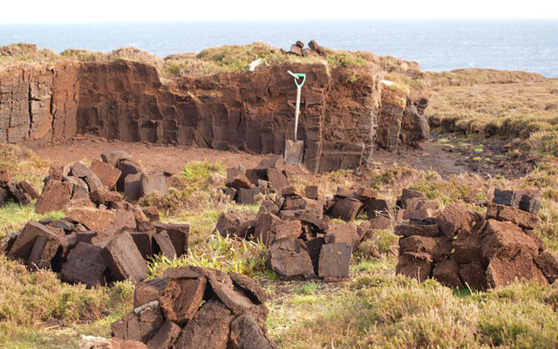 An open fire in Ireland - what is Irish turf?