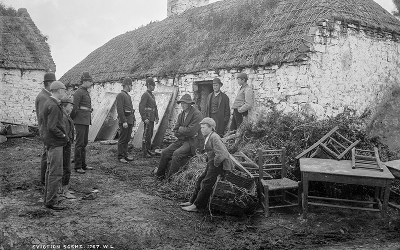 Scenes of Great Hunger evictions haunt rural Ireland | IrishCentral.com