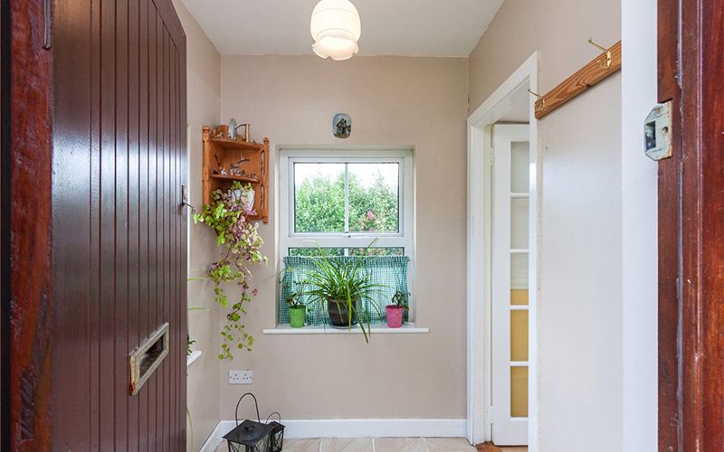 Adorable Rose Cottage for sale in Ireland | IrishCentral.com