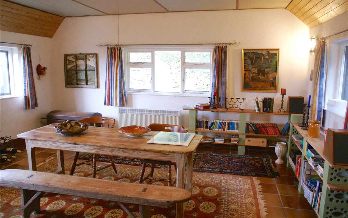 Historical forge thatched cottage for sale in Ireland